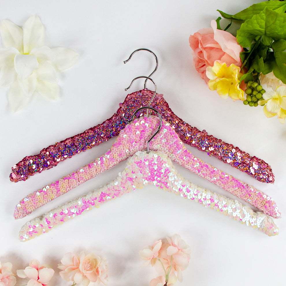 Light Pink Sequin Hanger – PrettyRobes.com